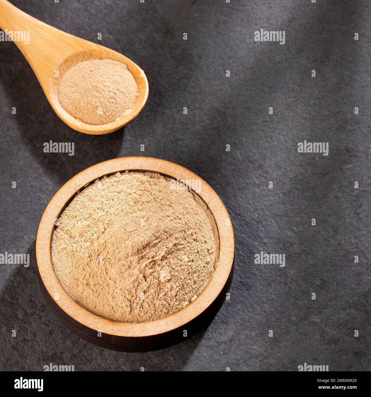 Phyllanthus emblica - Organic amla powder. Alternative ayurvedic ...