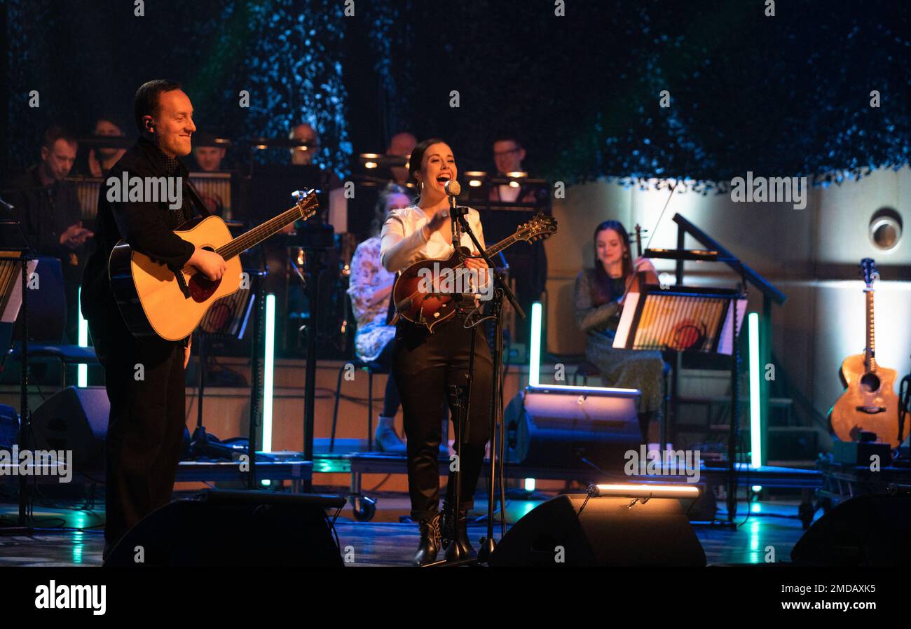 Glasgow Scotland. 19 January 2023. Sierra Hull, American bluegrass ...