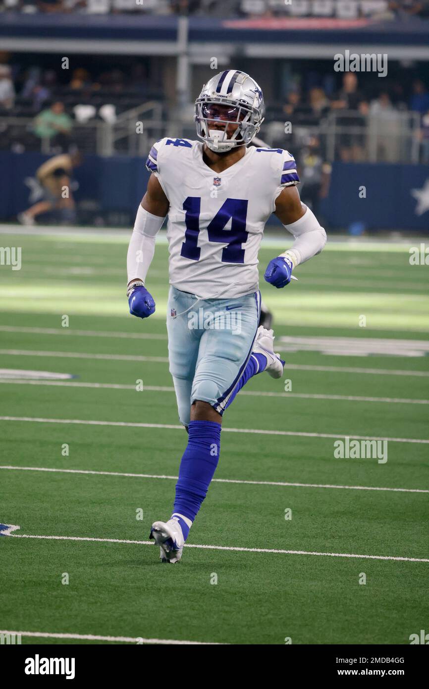 Dallas Cowboys linebacker Jabril Cox (14) runs on special teams against ...