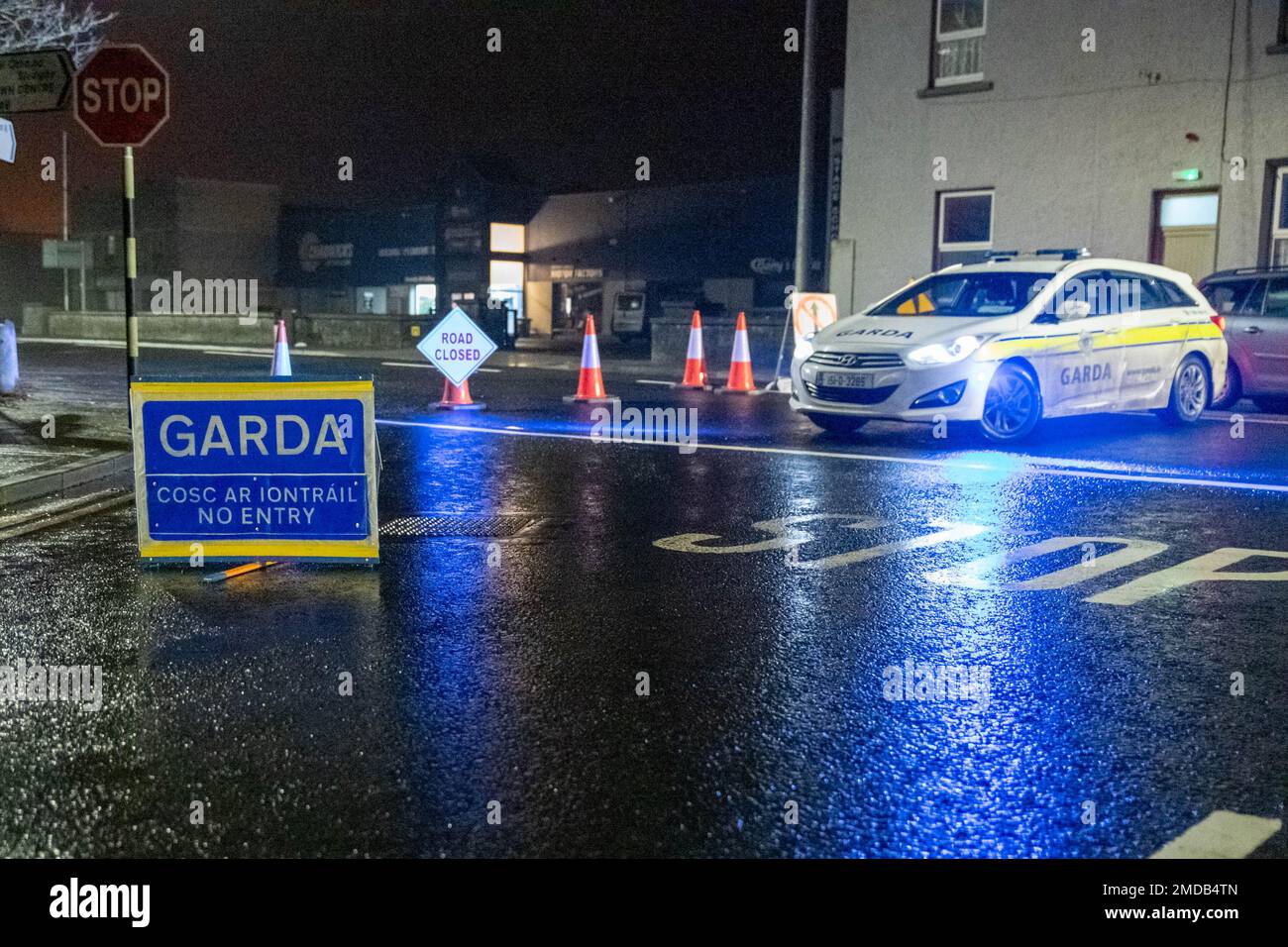 Roadblock hi-res stock photography and images - Alamy