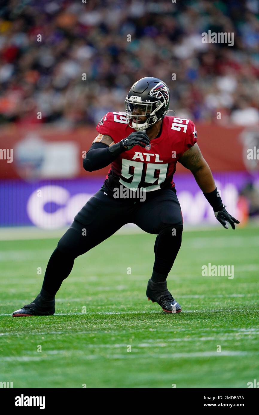 Atlanta Falcons defensive end Jonathan Bullard (99) in coverage during ...