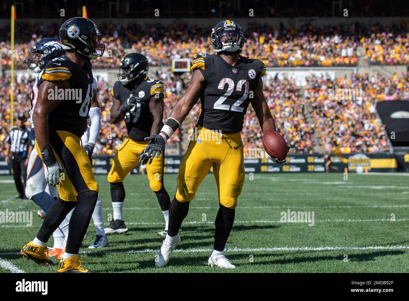 Pittsburgh Steelers running back Najee Harris (22) celebrates after ...