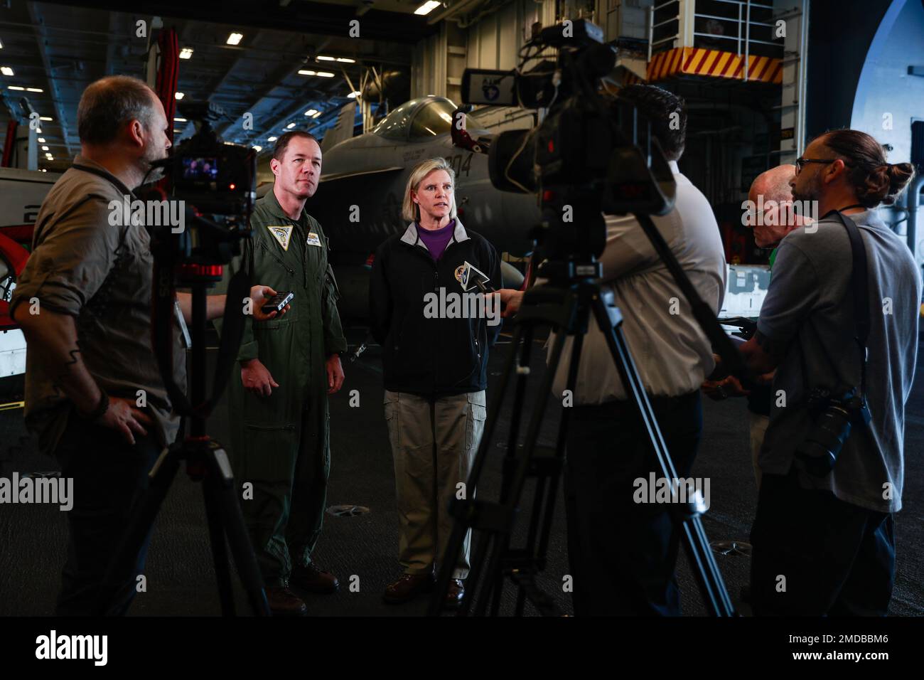 220715-N-CH260-1104 PACIFIC OCEAN (July 15, 2022) U.S. Navy Capt. Amy ...