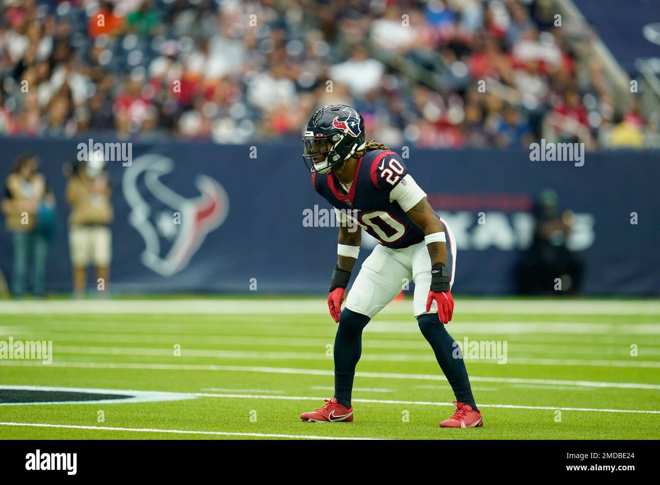 Houston Texans defensive back Justin Reid (20) lines up for the snap ...