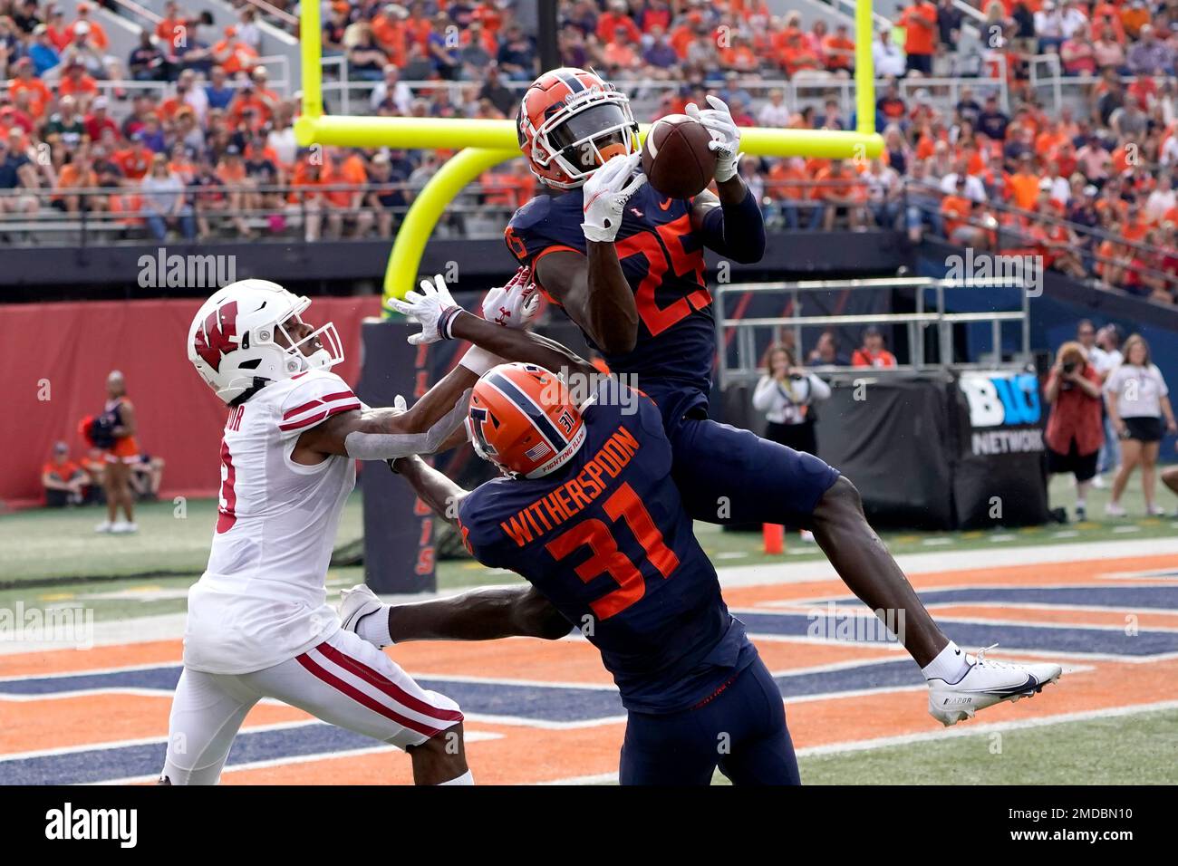 Illinois defensive back Kerby Joseph (25) intercepts a pass intended ...