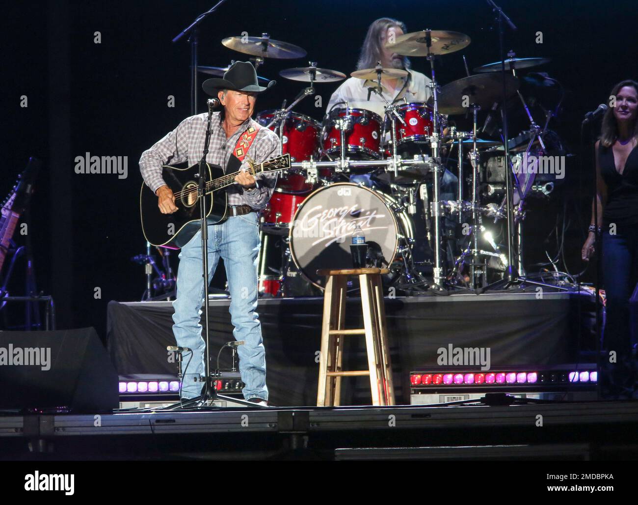 George Strait performs on day one of the Austin City Limits Music ...