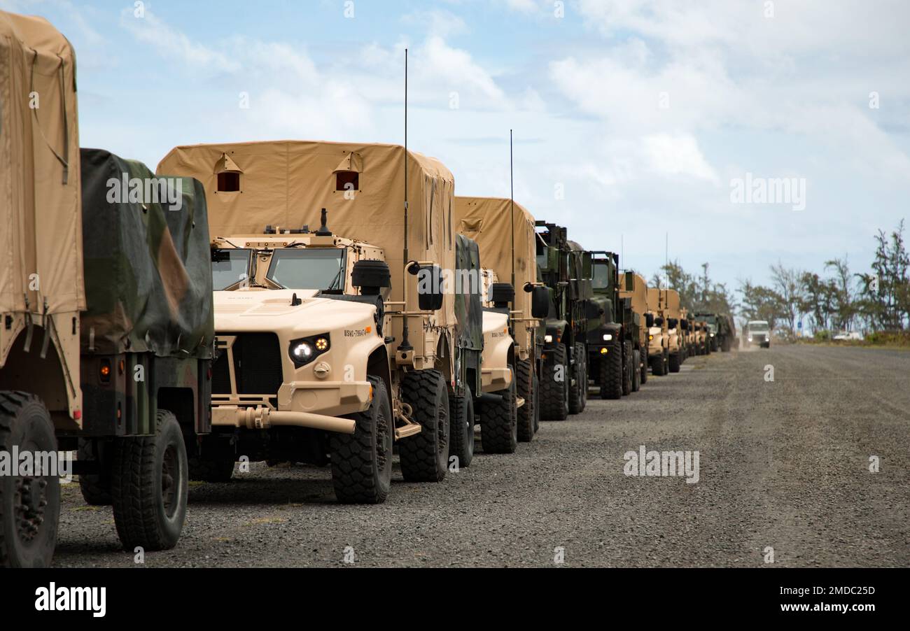 MARINE CORPS TRAINING AREA BELLOWS, Hawaii (July 15, 2022) U.S. Marines ...