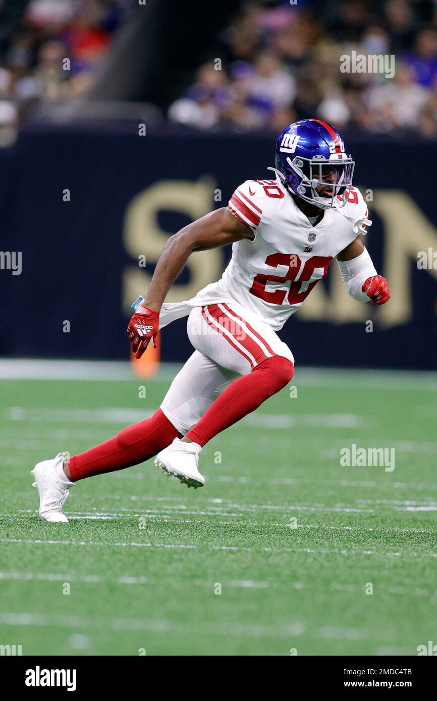New York Giants cornerback Julian Love (20) in action during an NFL ...