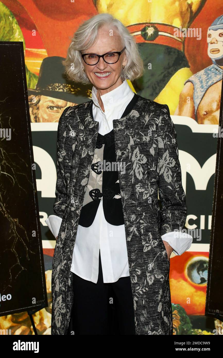 Actor Jill Larson attends the premiere of the Amazon Studio film "The ...