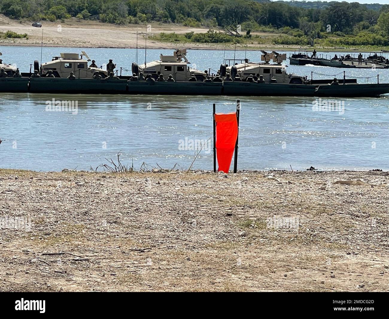 Soldiers from the 420th Engineer Brigade, 980th Engineer Battalion, and ...