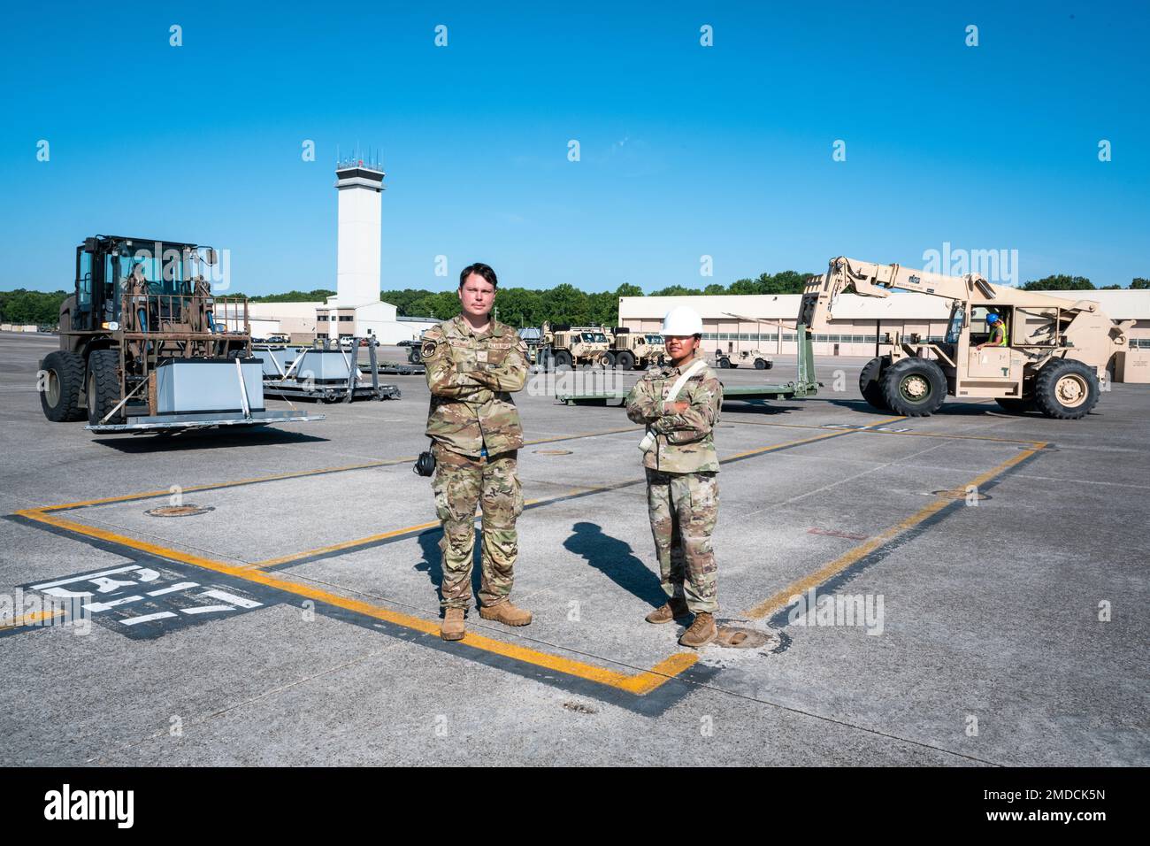 689th rapid port opening element hi-res stock photography and images ...