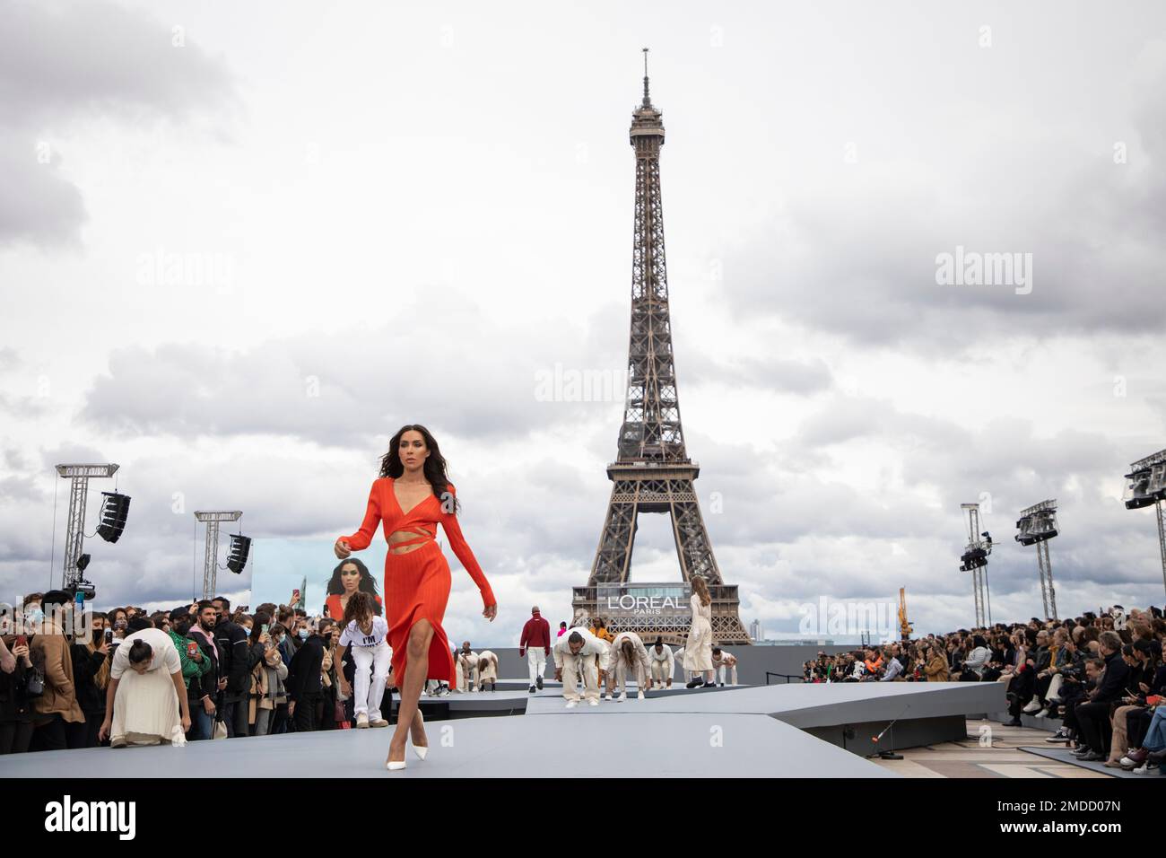 Ines Rau wears a creation for the L'Oreal Spring-Summer 2022 ready-to ...