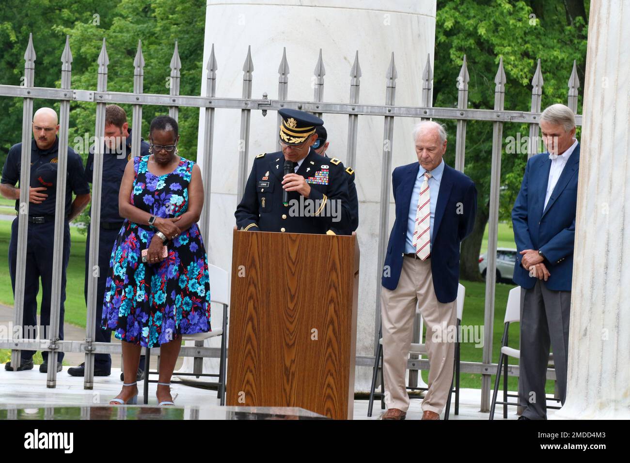 Richard warren lewis hi-res stock photography and images - Alamy