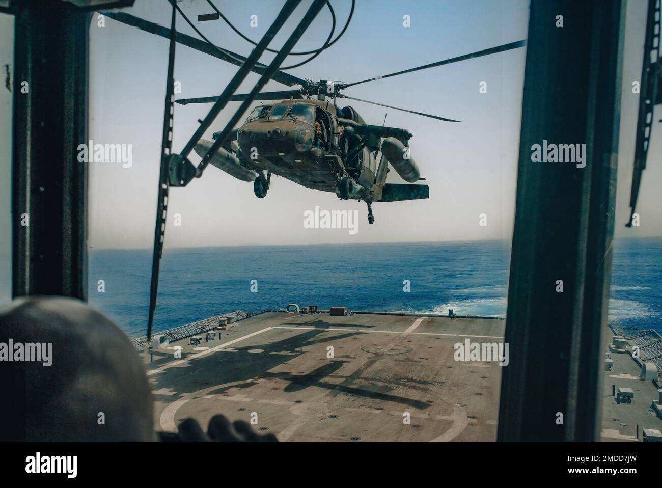 A UH-60 Black Hawk helicopter assigned to Joint Task Force-Bravo’s 1 ...