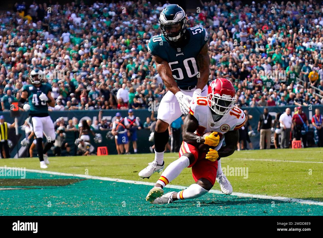 Kansas City Chiefs wide receiver Tyreek Hill (10) scores a touchdown in ...