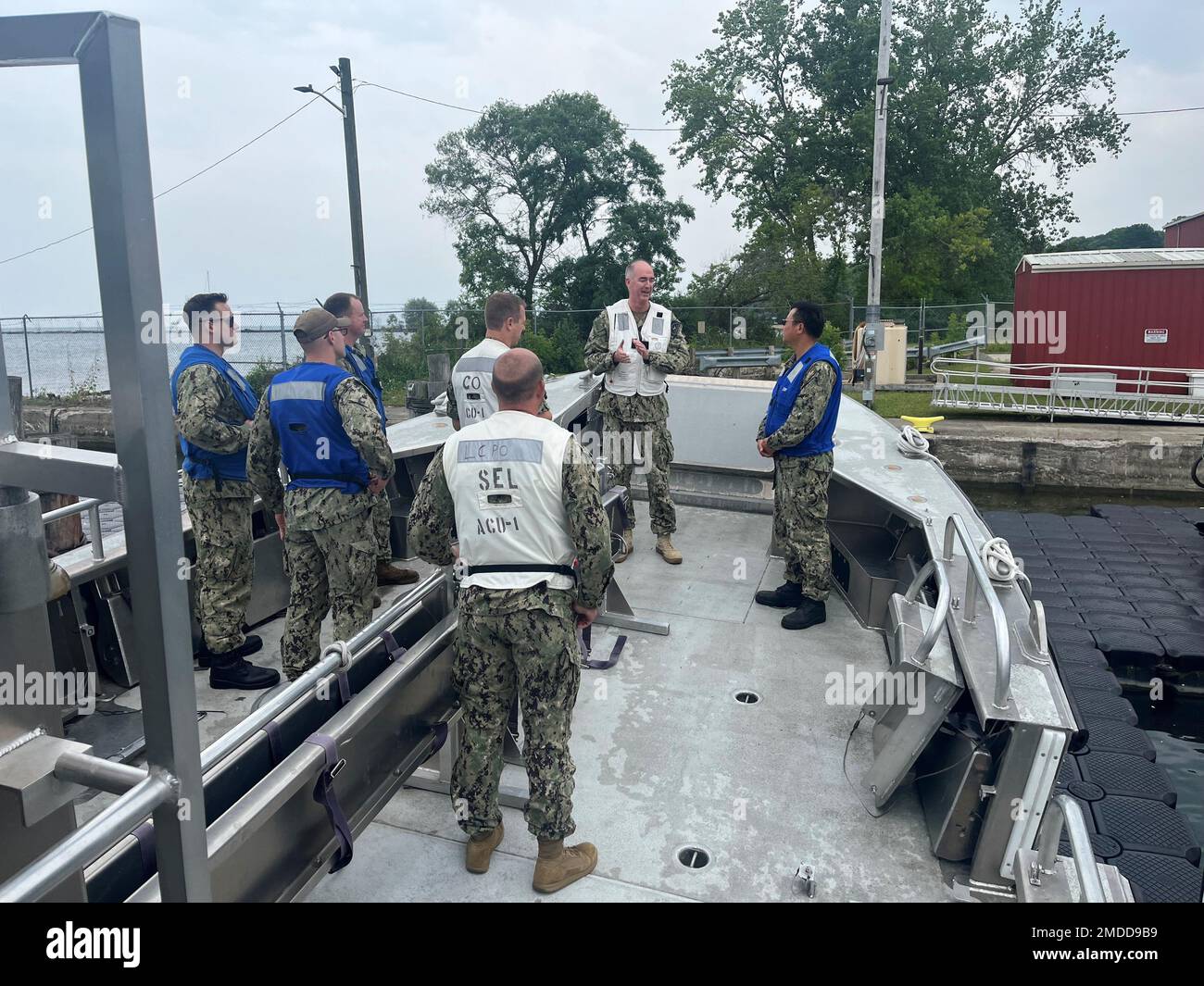 Navy reserve center great lakes hi-res stock photography and images - Alamy