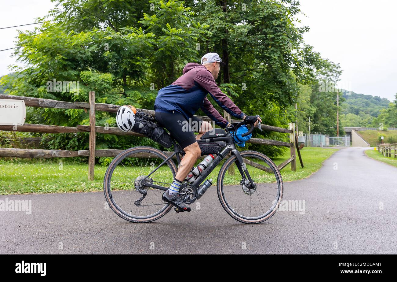 Monongahela river bike hi-res stock photography and images - Alamy