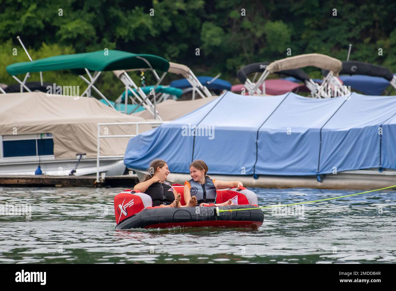 Girls in raft hi-res stock photography and images - Alamy