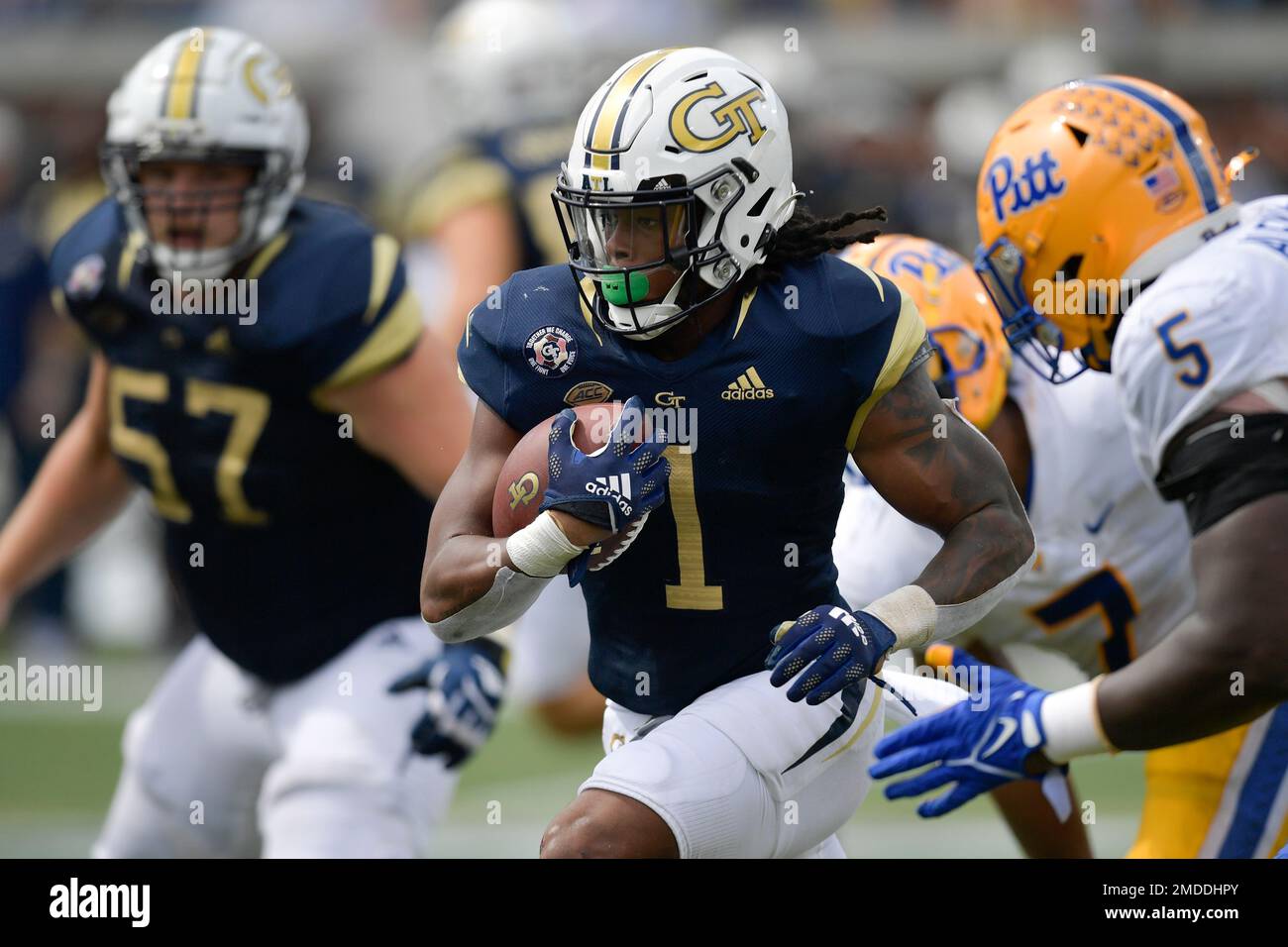 Georgia Tech running back Jahmyr Gibbs (1) runs against Pittsburgh ...
