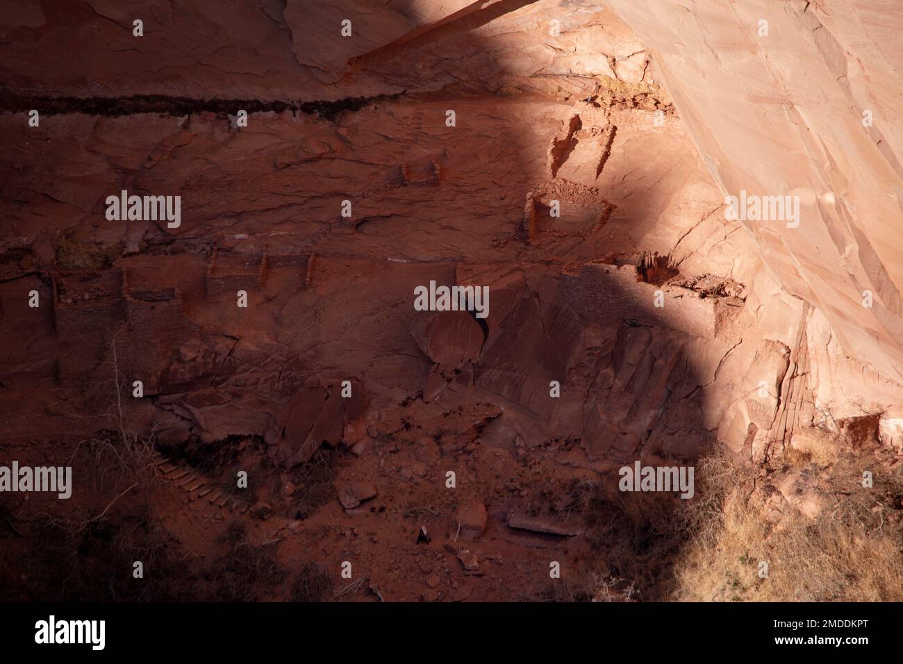 Navajo National Monument preserves ancient cliff dwelling structures of ...