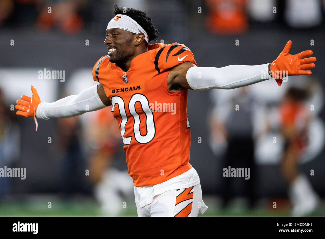 Cincinnati Bengals cornerback Eli Apple (20) celebrates after an NFL ...