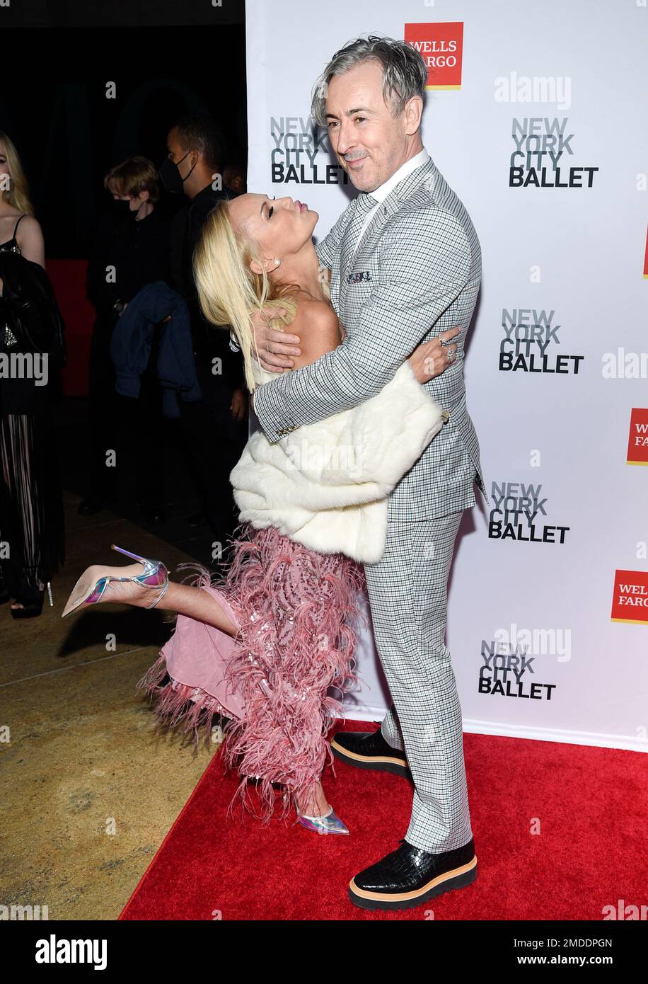 Actors Kristin Chenoweth, left, and Alan Cumming attend the New York ...