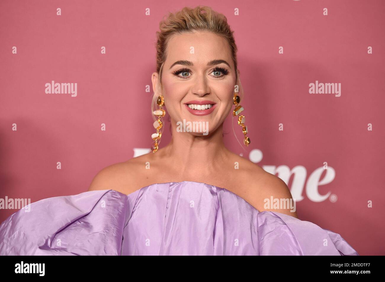 Katy Perry arrives at Variety's Power of Women: Los Angeles on Thursday ...