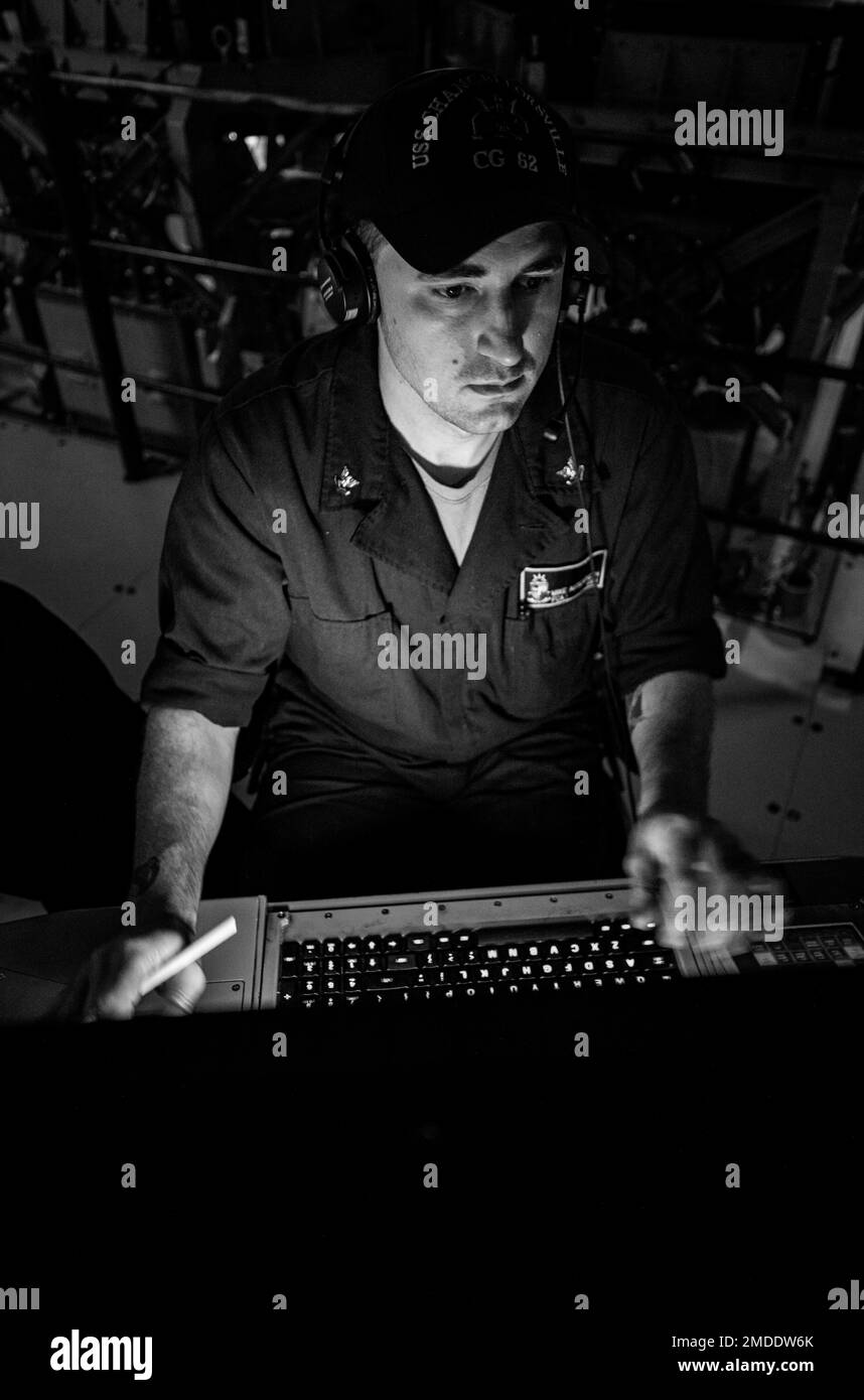 PHILIPPINE SEA (July 22, 2022) Fire Controlman (Aegis) 2nd Class Mike ...