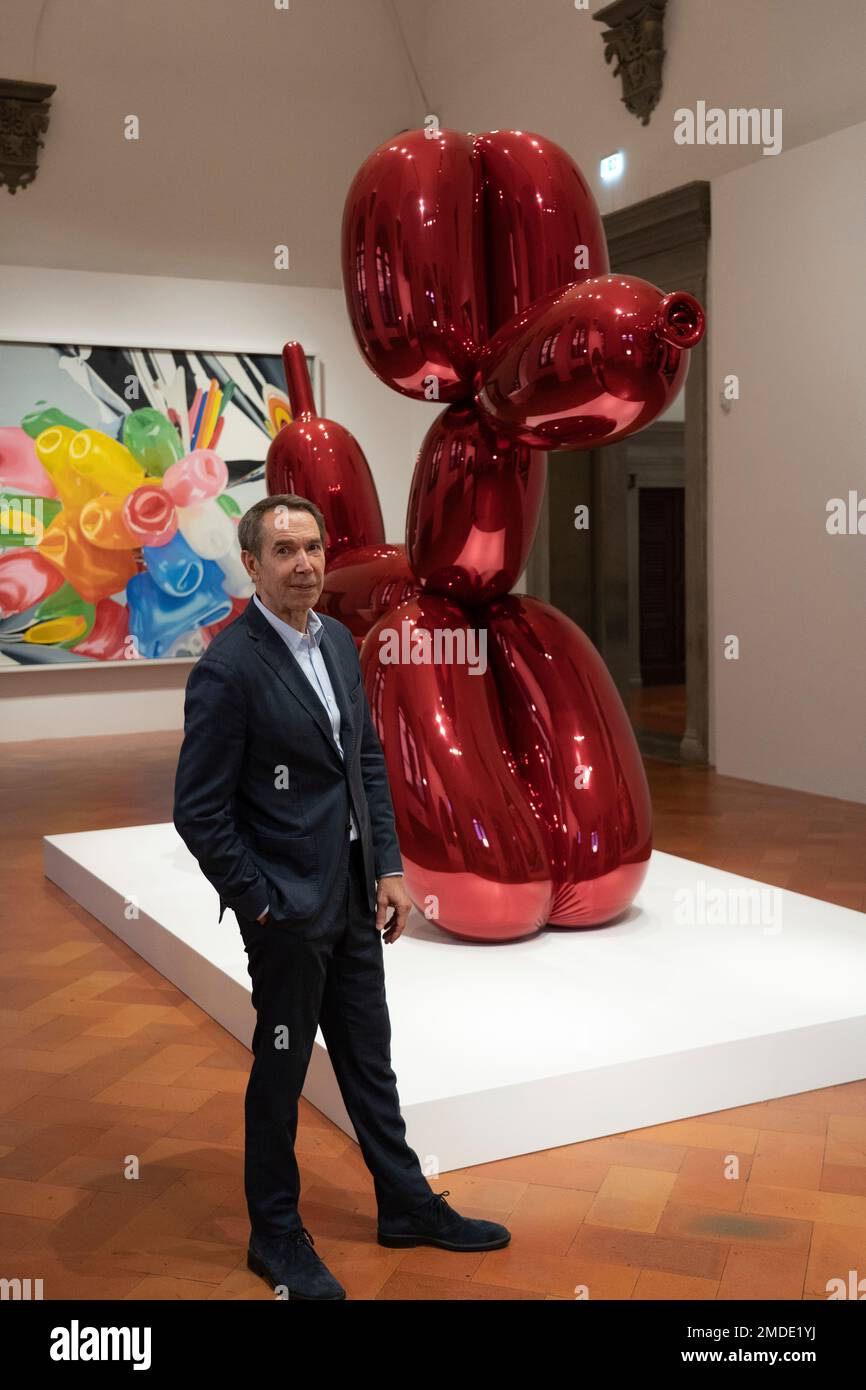 Jeff Koons Balloon Dog Red