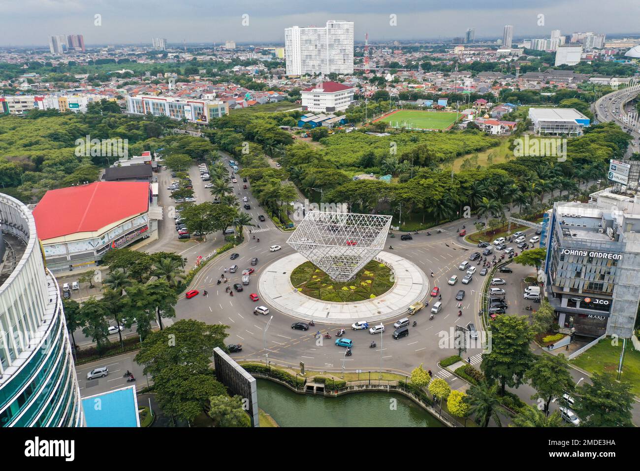 Summarecon Bekasi is an icon of the modern city of Bekasi. Summarecon ...