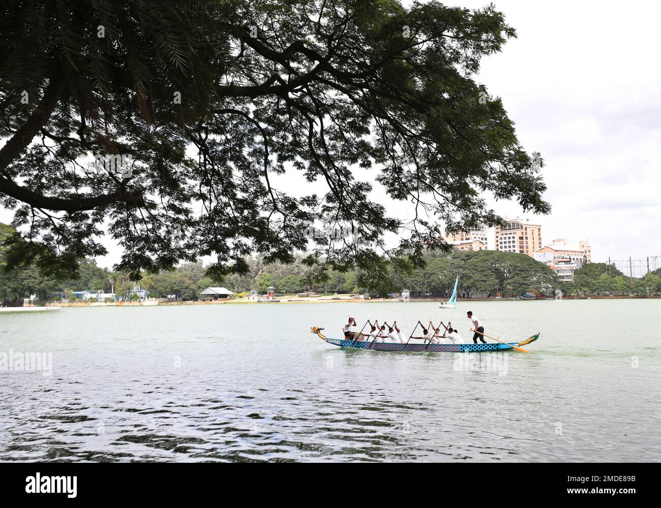 Indian army soldiers of Madras Engineers Group (MEG) row a boat in ...