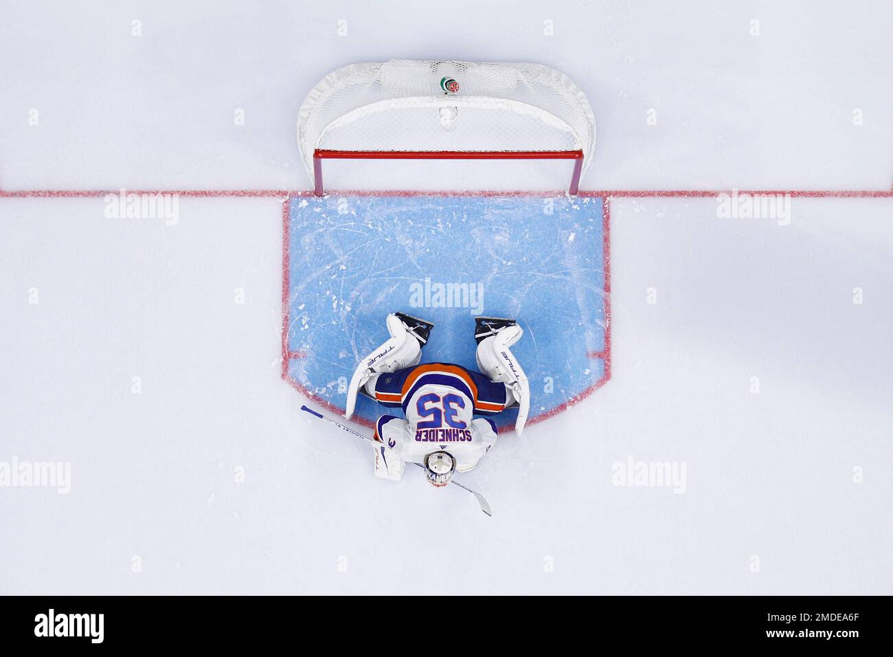 New York Islanders' Cory Schneider plays during a preseason NHL hockey ...