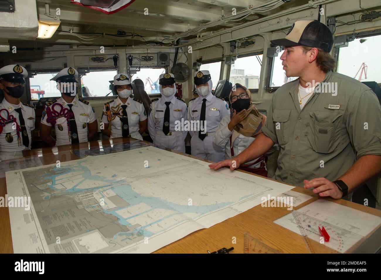 JAKARTA, Indonesia (July 22, 2022) – Military Sealift Command civil ...