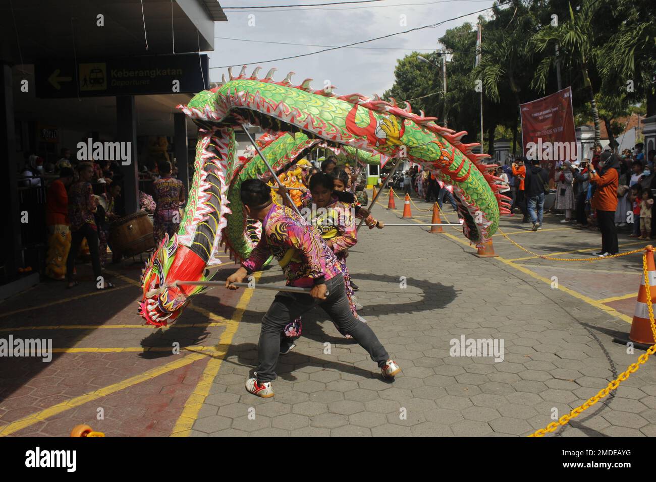 Dragon ally hi-res stock photography and images - Alamy