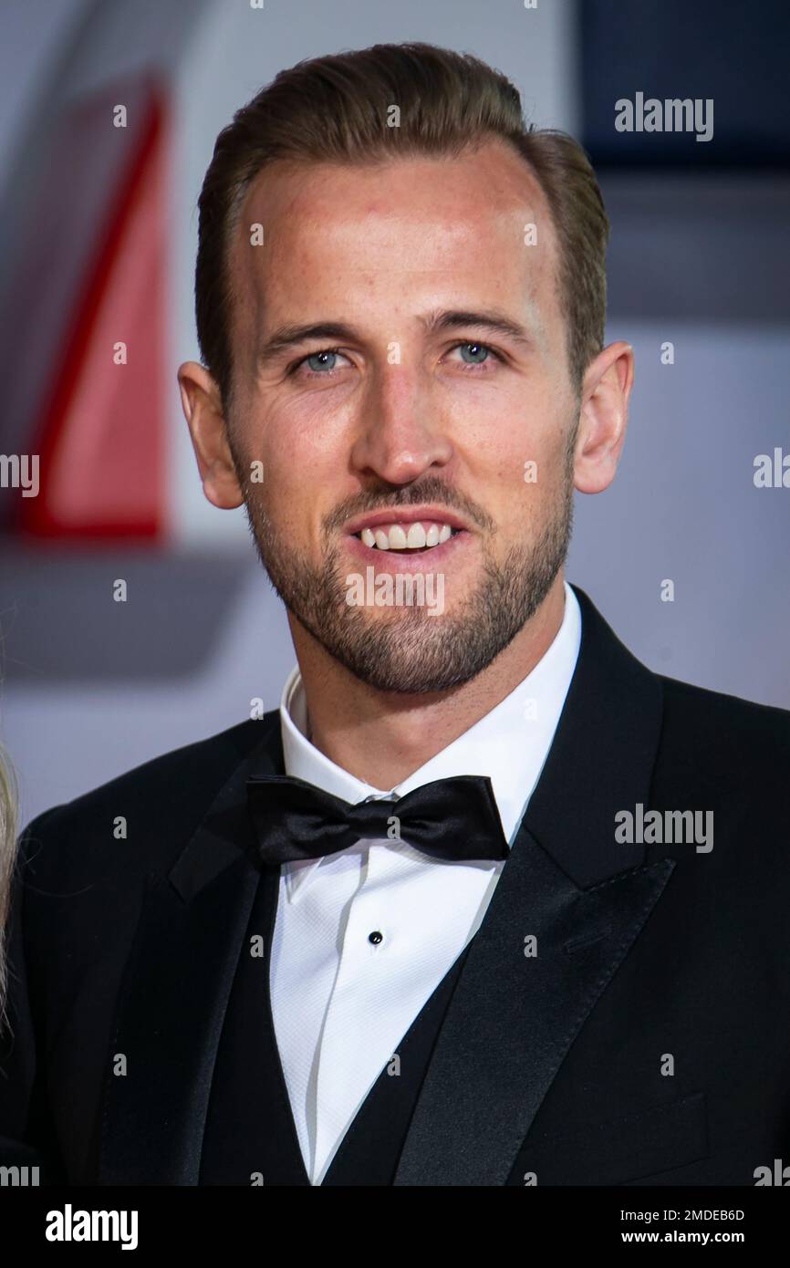 Harry Kane poses for photographers upon arrival for the World premiere ...