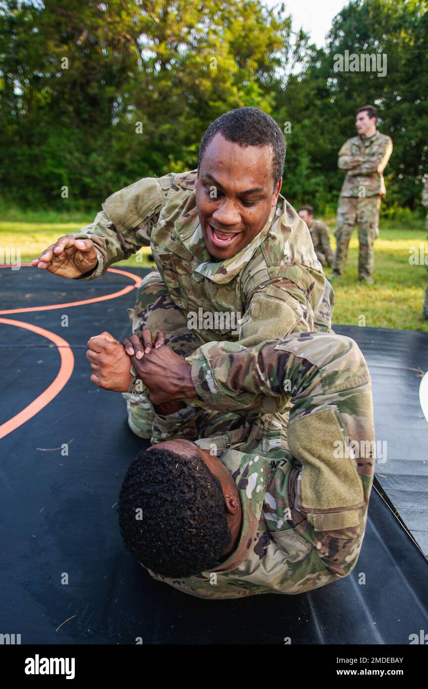 U.S. Soldiers assigned to 55th Signal Company (Combat Camera), 21st ...