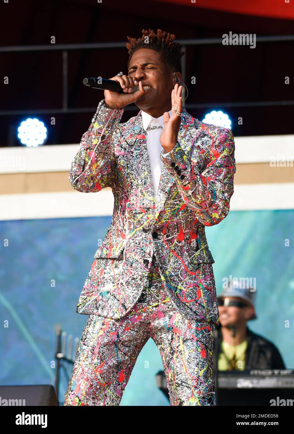 Jon Baptiste performs at Global Citizen Live in Central Park on ...
