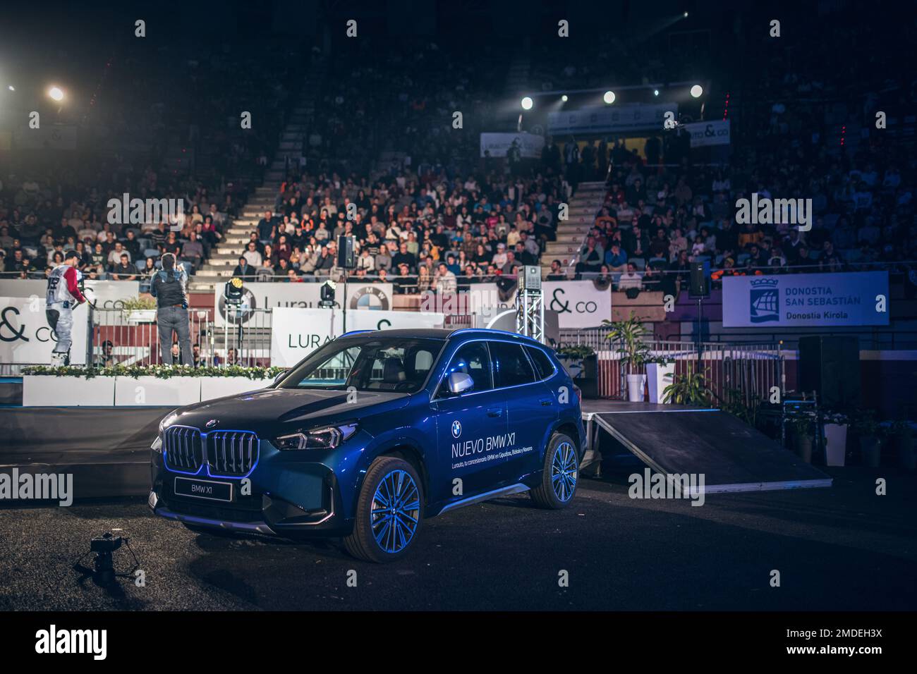 Logo bmb m hi-res stock photography and images - Alamy