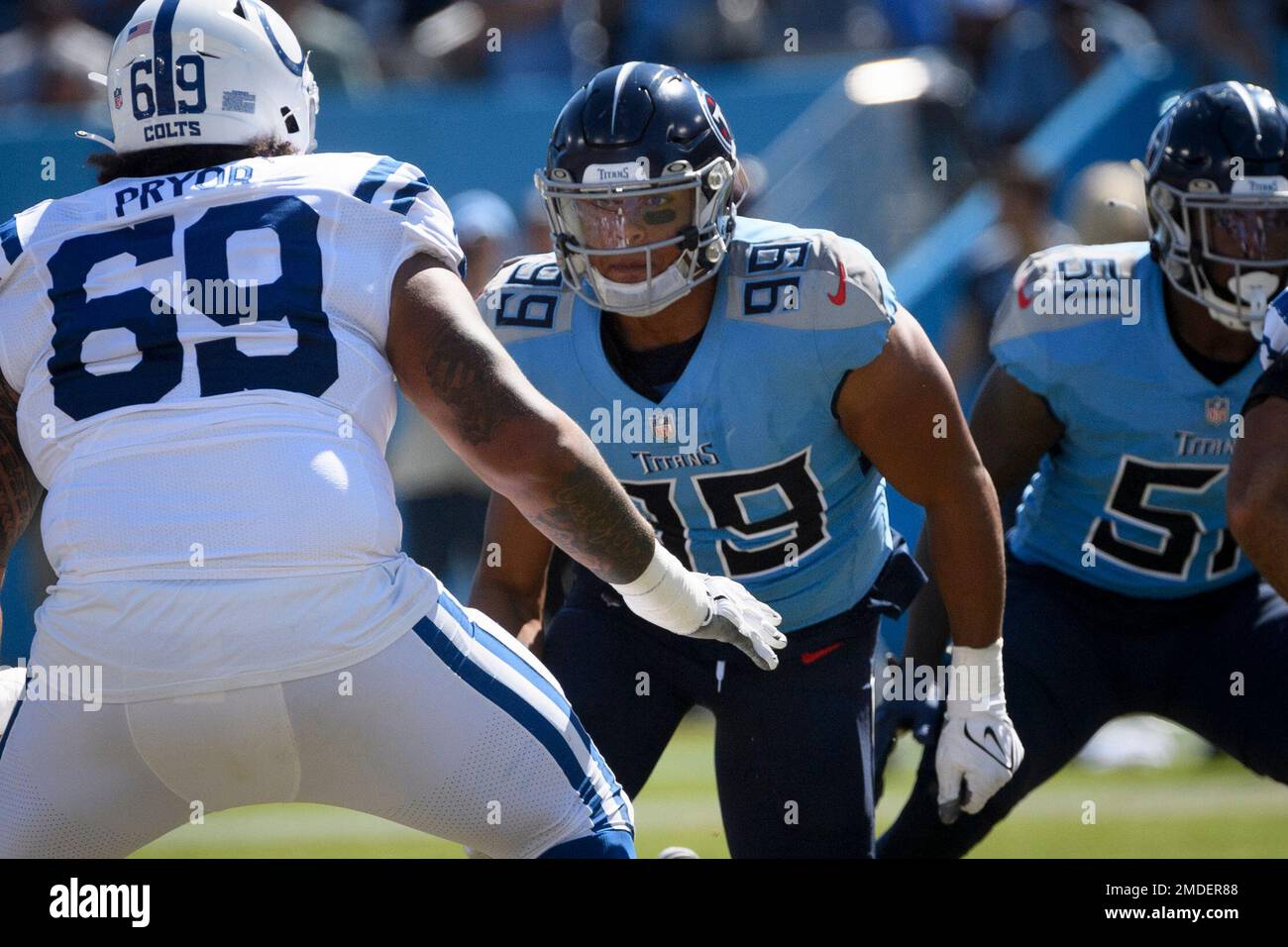 Tennessee Titans linebacker Rashad Weaver (99) plays against the ...