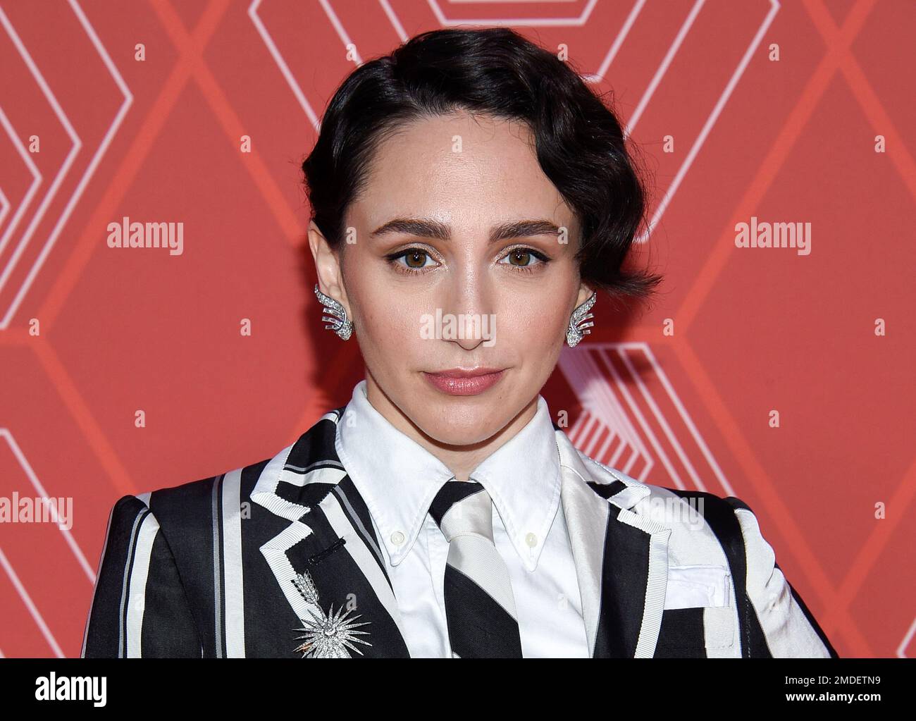 Lauren Patten arrives at the 74th annual Tony Awards at Winter Garden ...