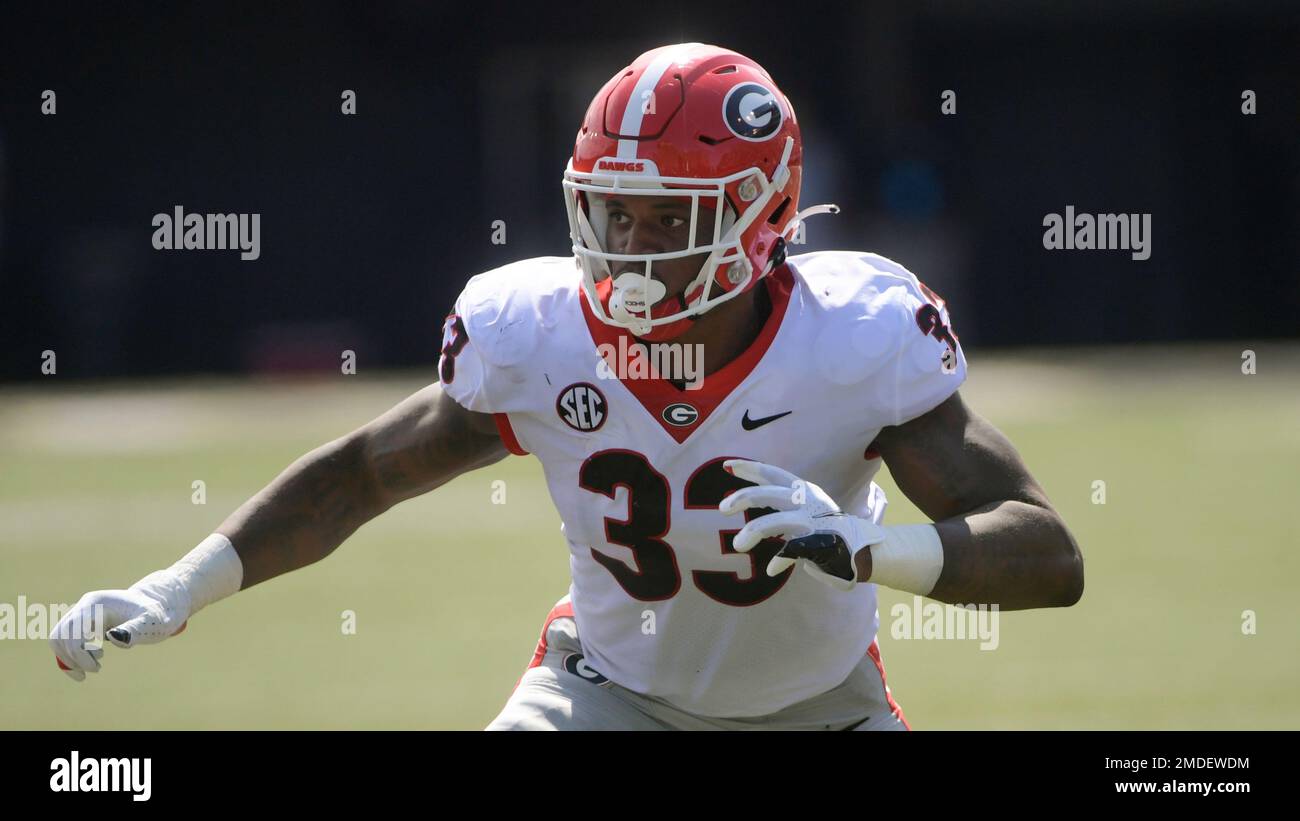 Georgia linebacker Robert Beal Jr. plays against Vanderbilt during an ...