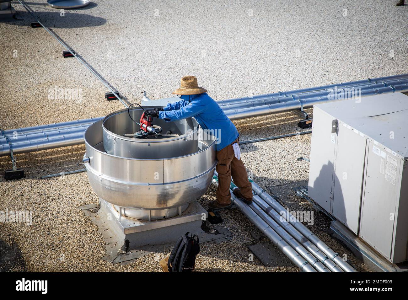 High performance hvac hi-res stock photography and images - Alamy