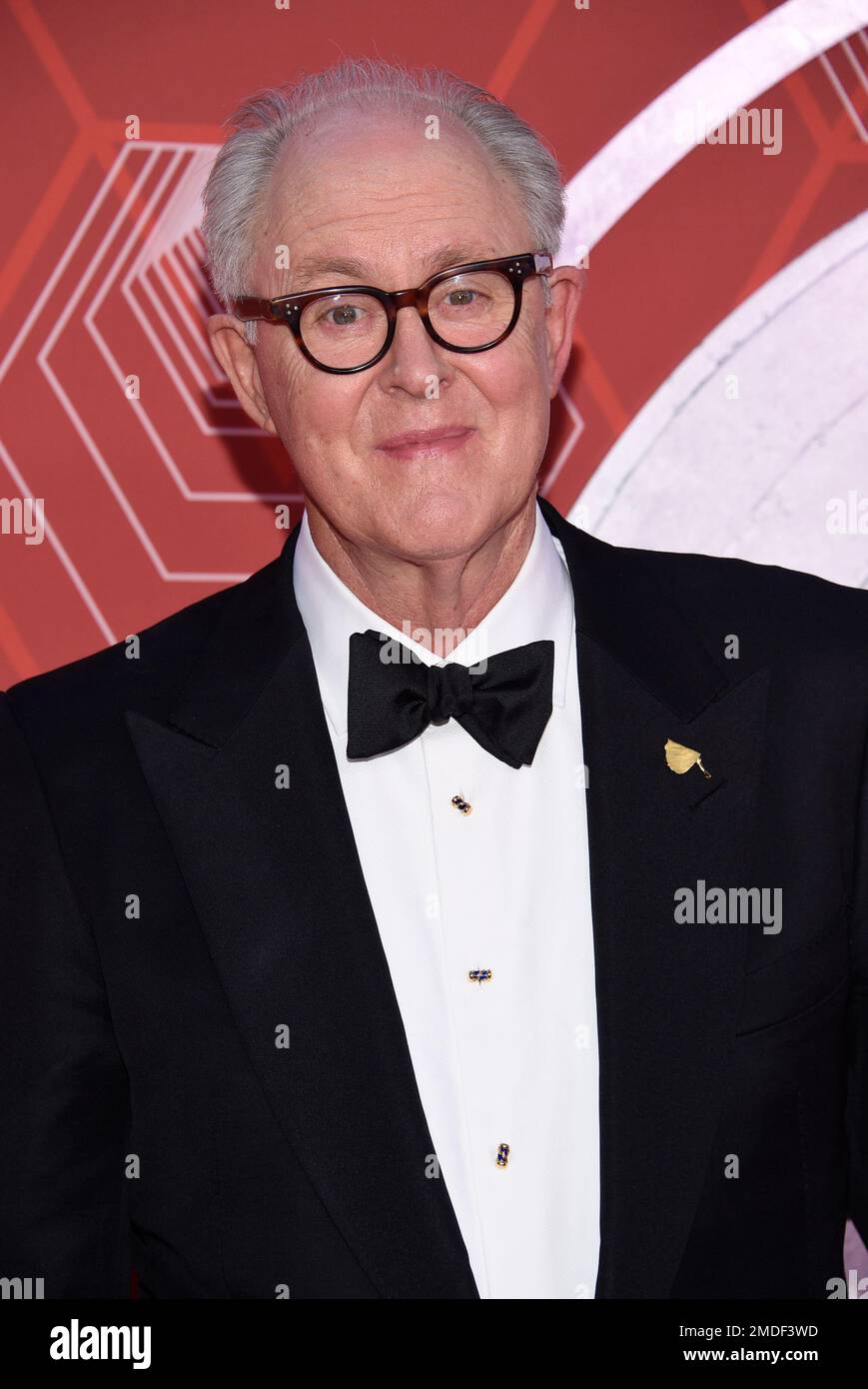 John Lithgow arrives at the 74th annual Tony Awards at Winter Garden ...