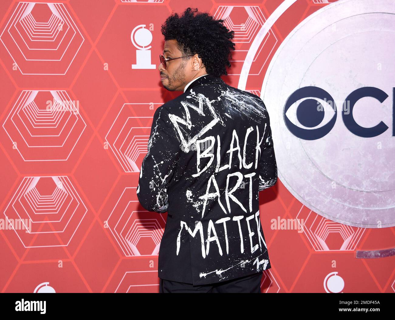 Chester Gregory arrives wearing the words "Black Art Matters" at the ...