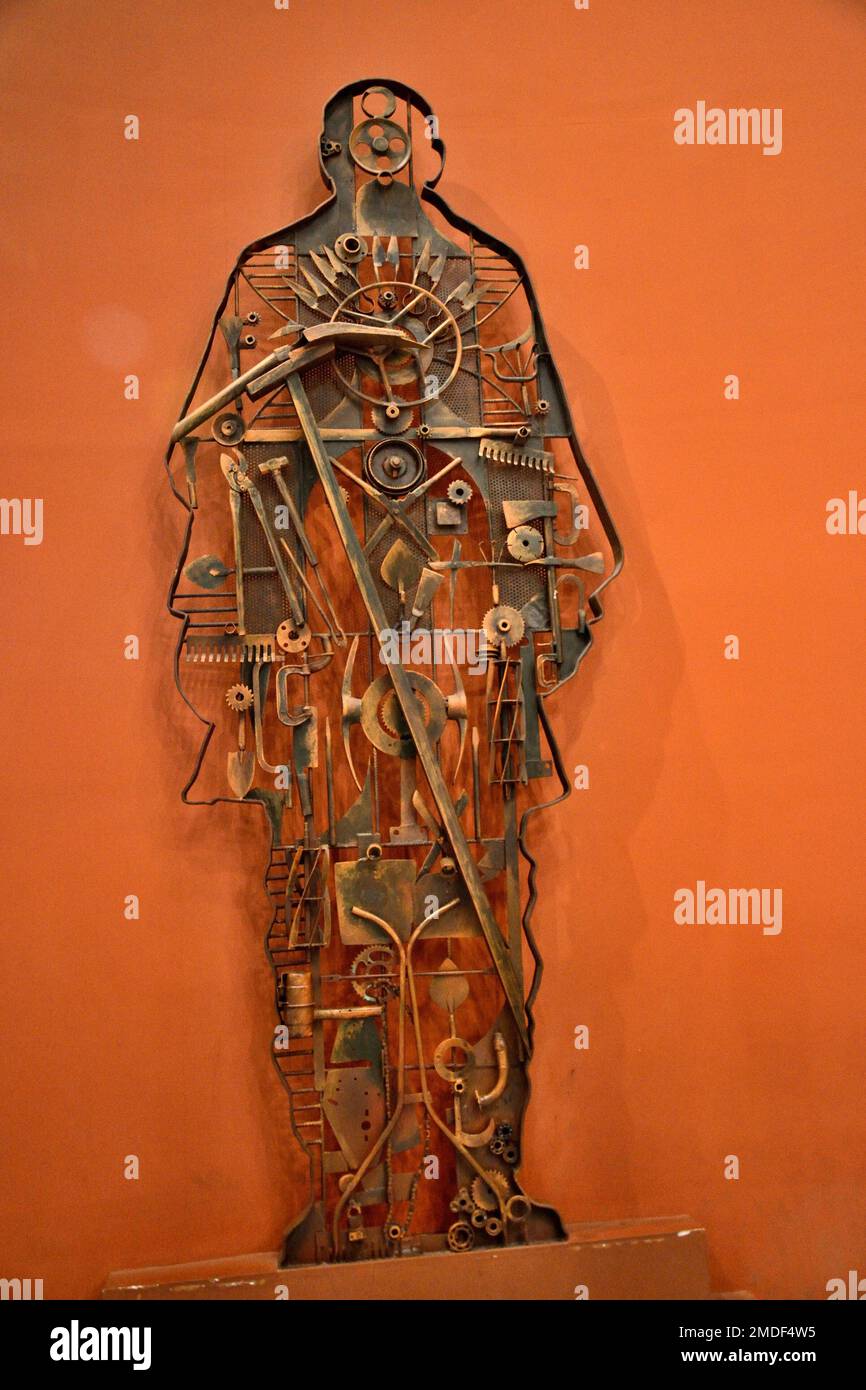 Statue Of Unity Museum, colossal statue of Vallabhbhai Patel, tallest ...