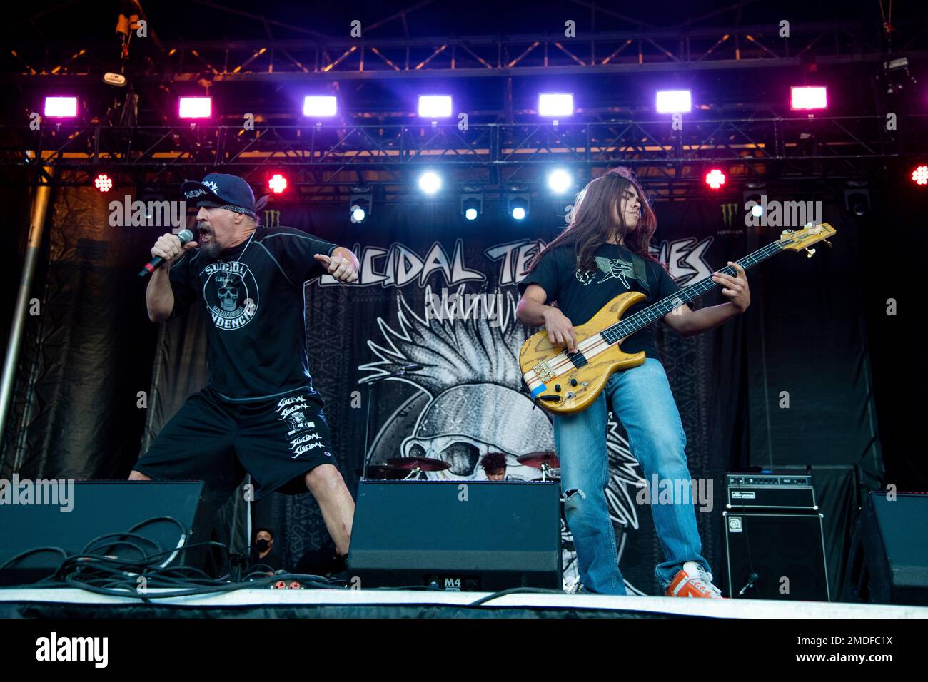 Mike Cyco Miko Muir, left, and Tye Trujillo of Suicidal Tendencies ...