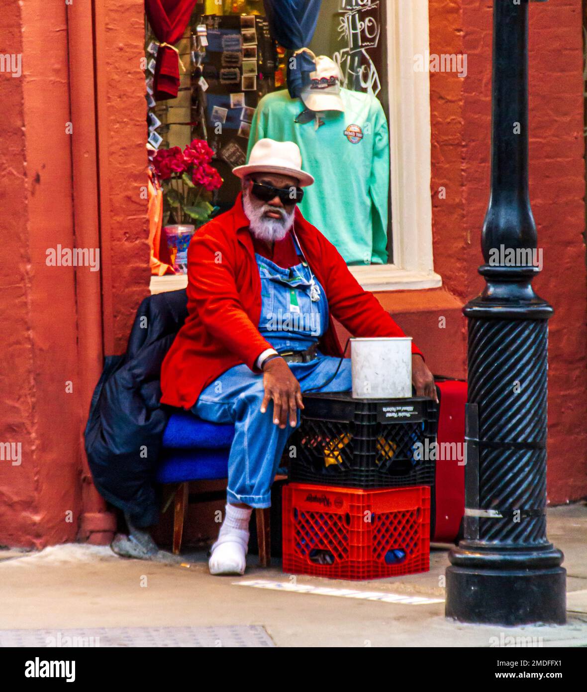 African american grandpa hi-res stock photography and images - Alamy