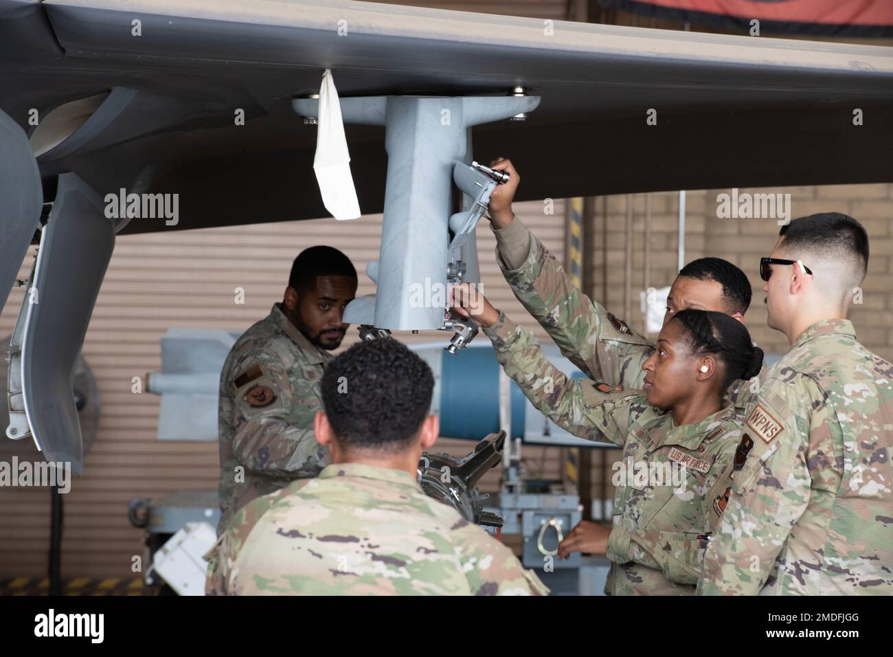 Weapons unload hi-res stock photography and images - Alamy