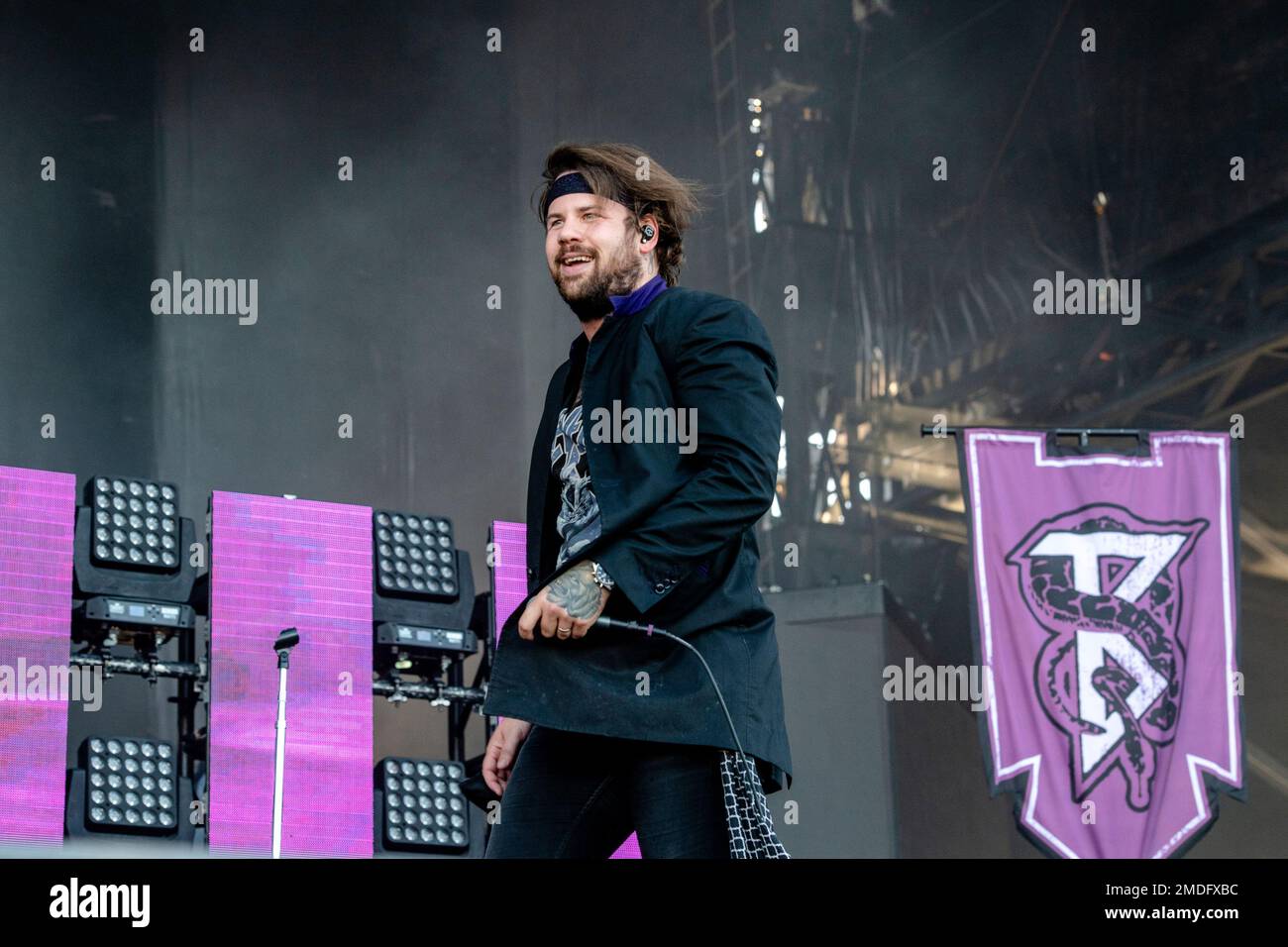 Caleb Shomo of Beartooth performs at Louder Than Life Festival 2021 at ...