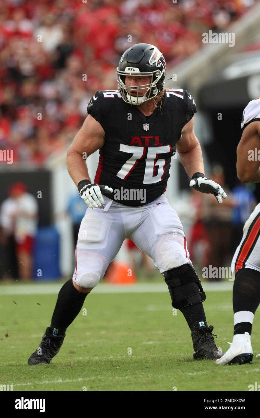 Atlanta Falcons offensive tackle Kaleb McGary (76) blocks during an NFL ...